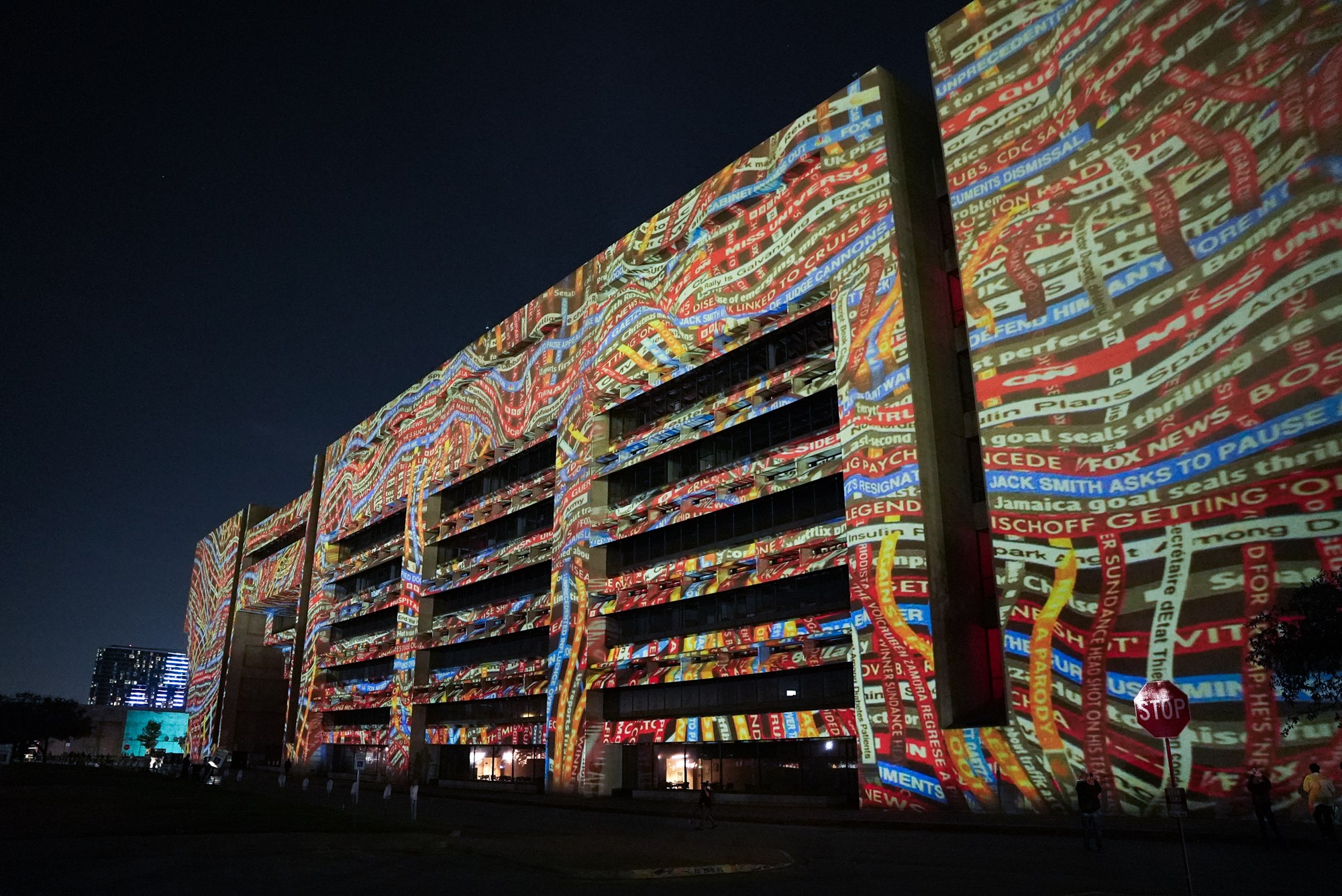 Studio Daniel Canogar